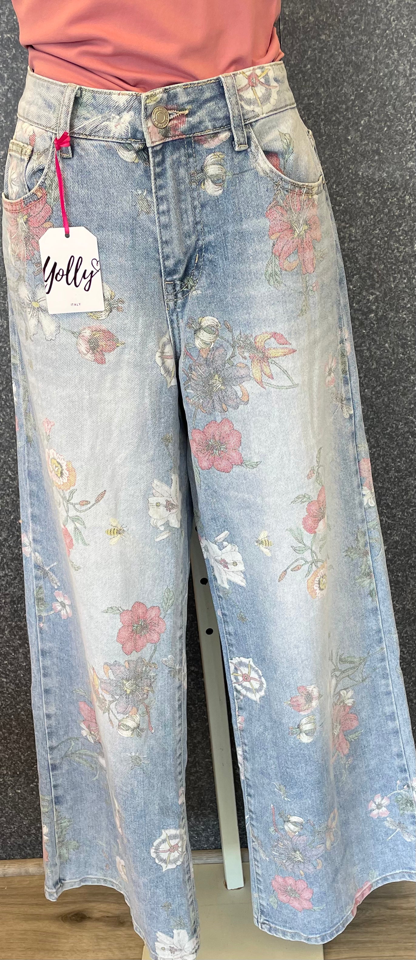 Yolly Denim Flower Wide Leg Pants – The Clothing Loft Boutique